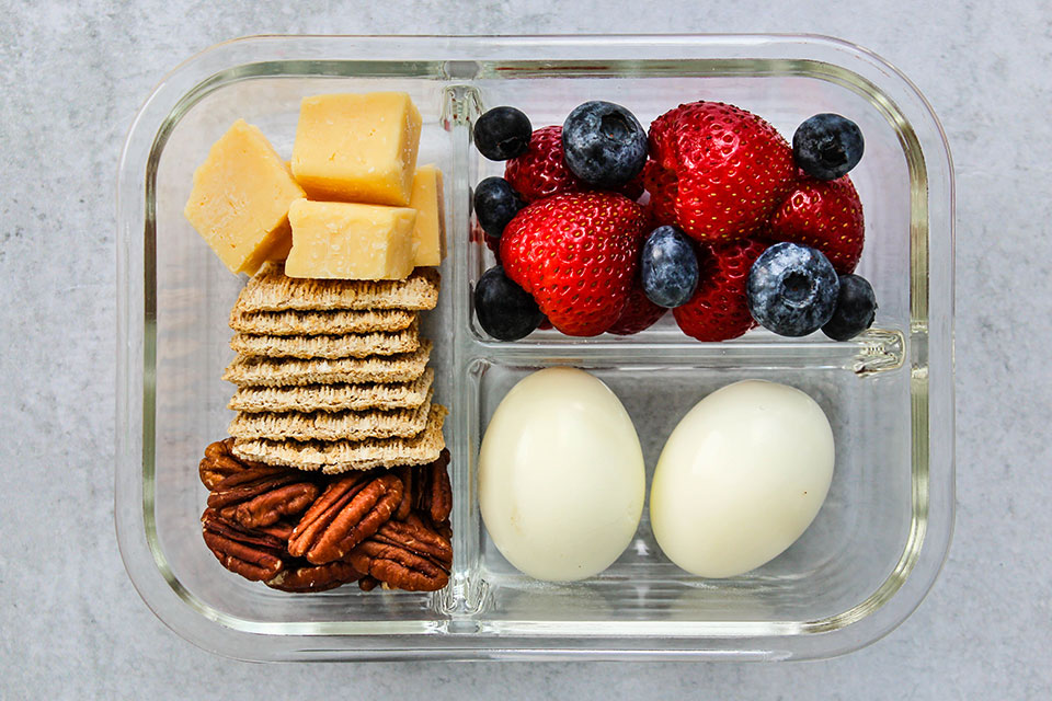 Boiled Egg Snack Packs - Eggs.ca