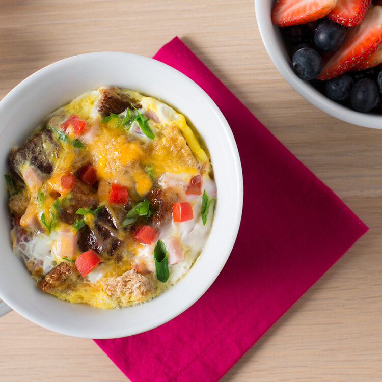 Perfect Microwaved Eggs - Eggs.ca