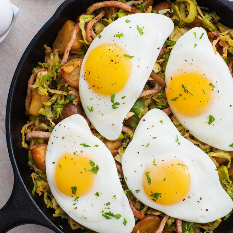 Perfect Shakshuka - Eggs.ca