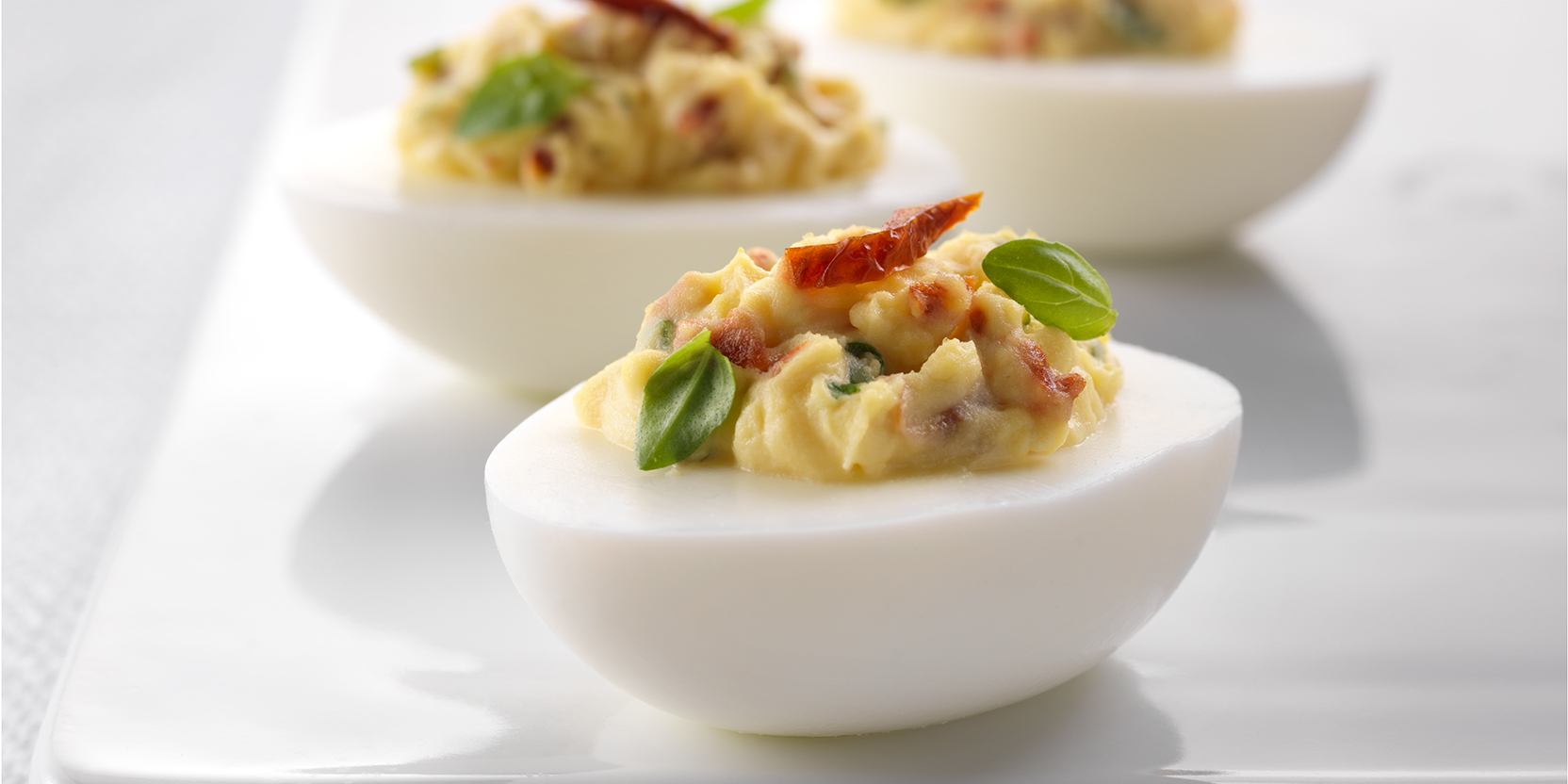 California-Style Devilled Eggs - Eggs.ca