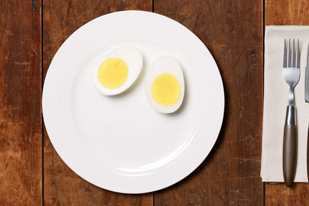 Why are eggs different sizes? - Eggs.ca