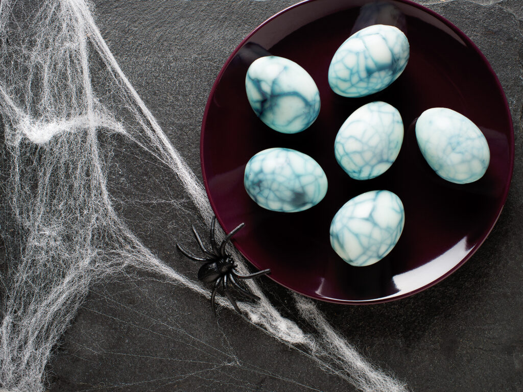 8 Eggceptional Halloween Ideas - Eggs.ca
