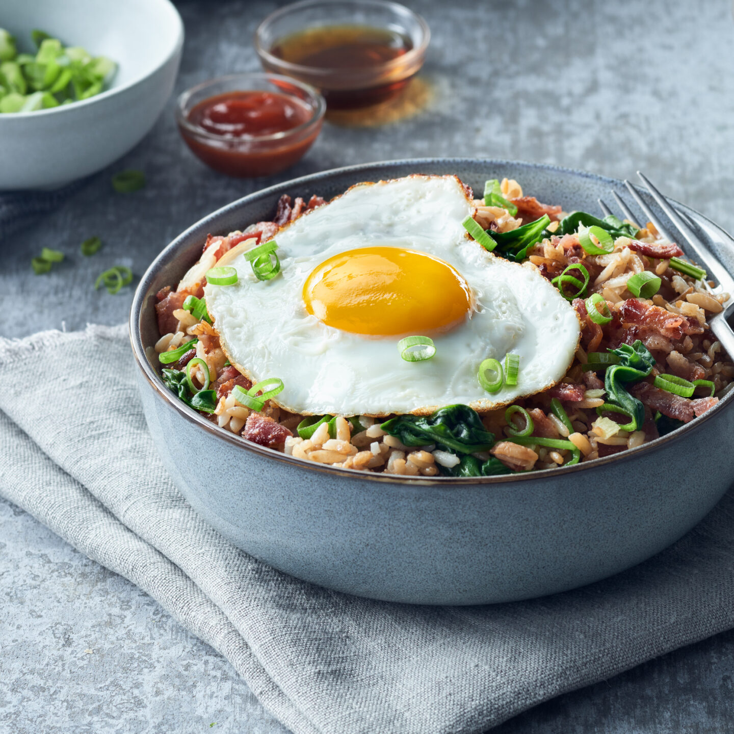 Easy Egg Fried Rice - Eggs.ca