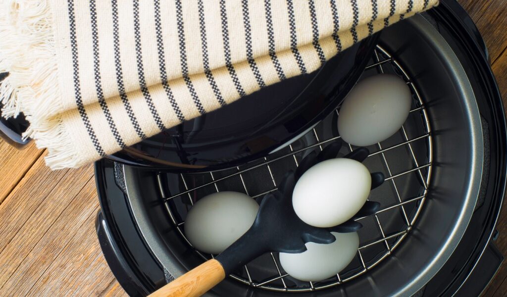 Instant Pot Eggs - Eggs.ca