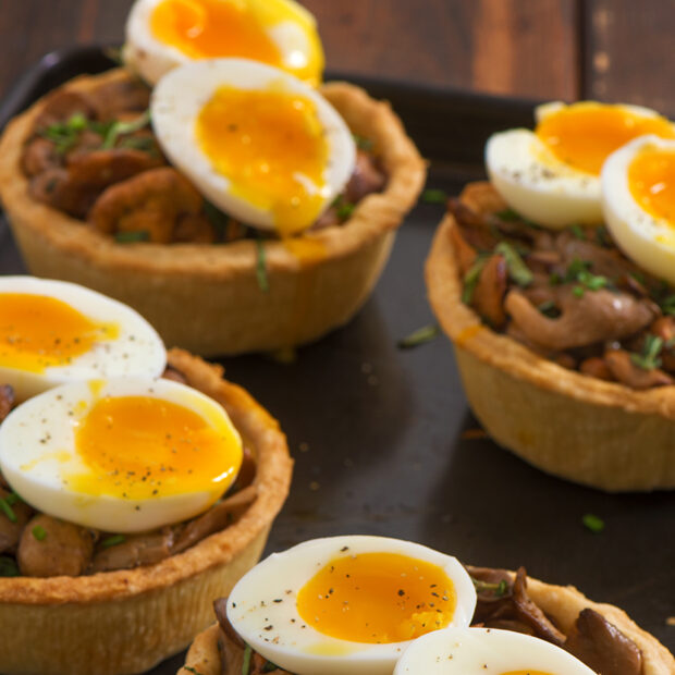 Perfect Soft Boiled Eggs - Eggs.ca