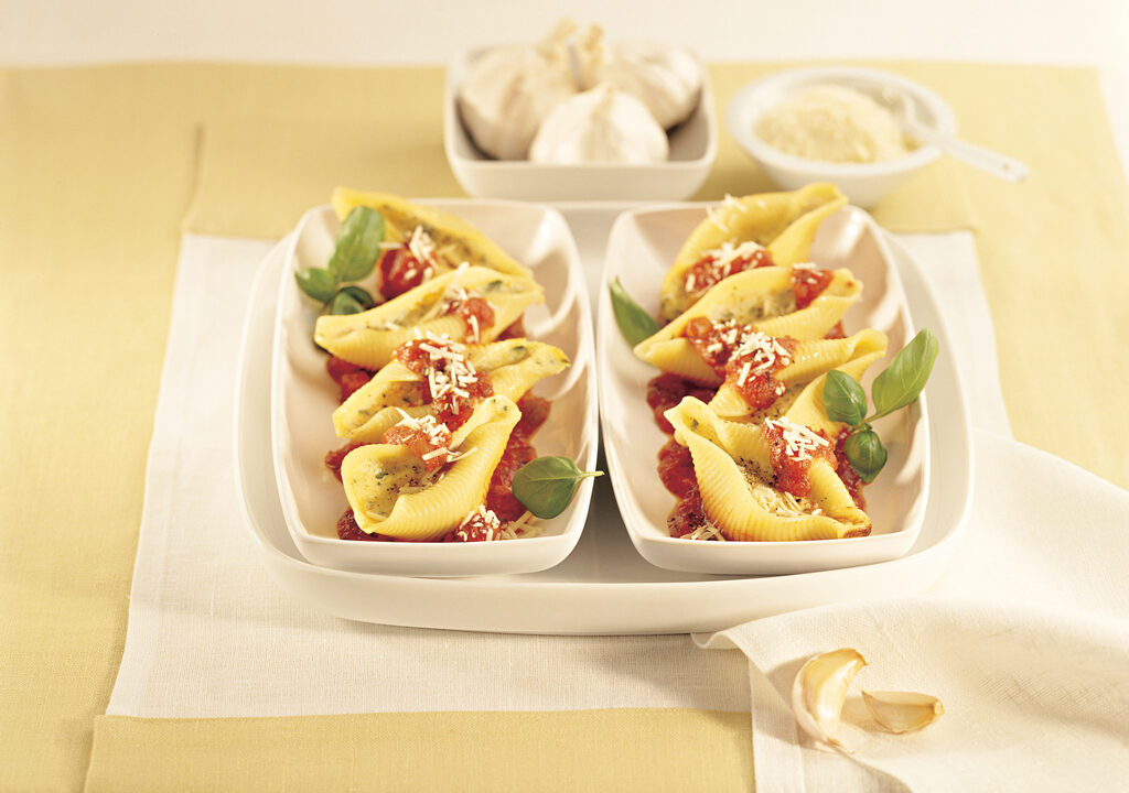 Stuffed Giant Pasta Shells - Eggs.ca